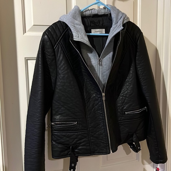 Wallflower | Jackets & Coats | Darling Leather Jacket With Fleece Built ...